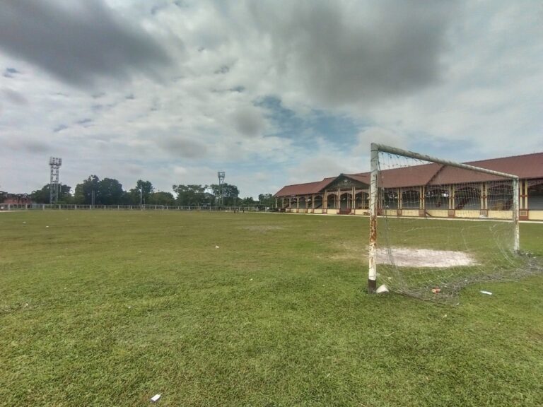 Stadion Mini Universitas Palangka Raya